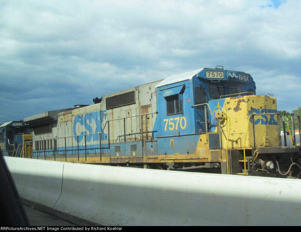 CSX 7570